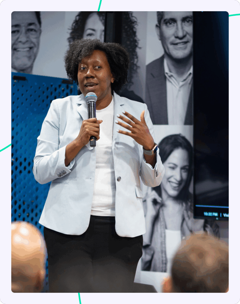 How to provide constructive feedback and performance evaluations to ...